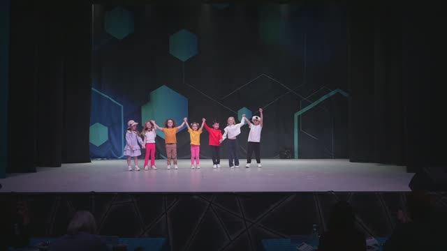 Спектакль "Багаж"!!! Актеры- 4-7 лет