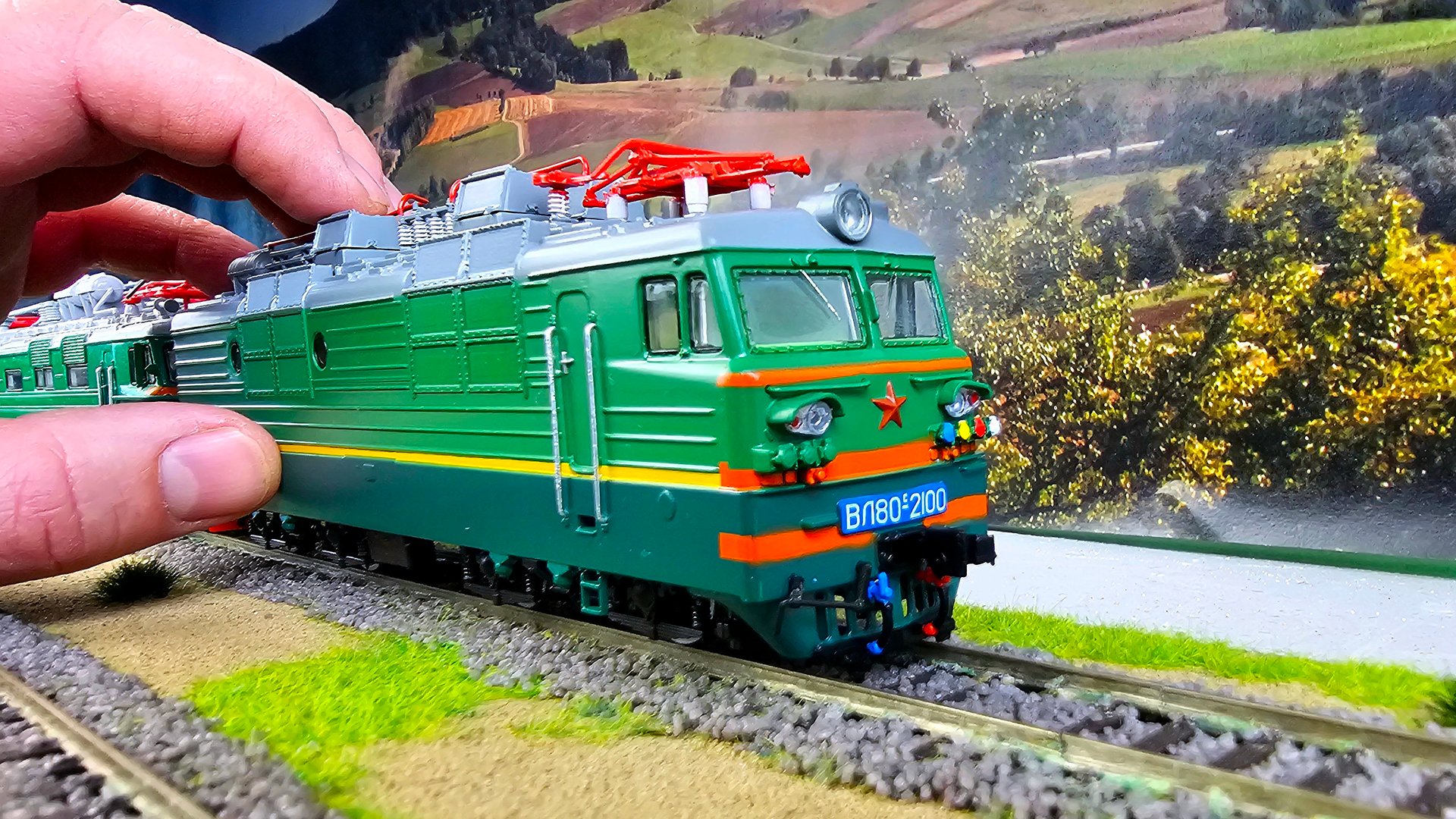 Наши Поезда Модимио №21 ЭЛЕКТРОВОЗ ВЛ 80 1/87. Про поезда #железнаядорога