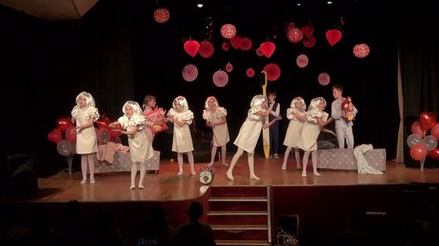 Спектакль «В организме у лентяя»