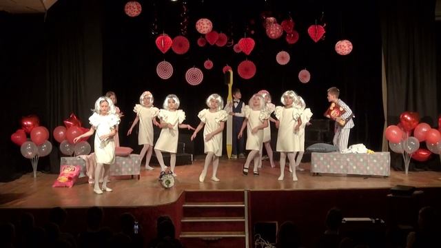 Спектакль «В организме у лентяя»