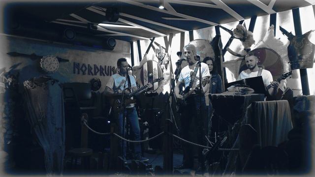 Группа YAK-40 Три ветра