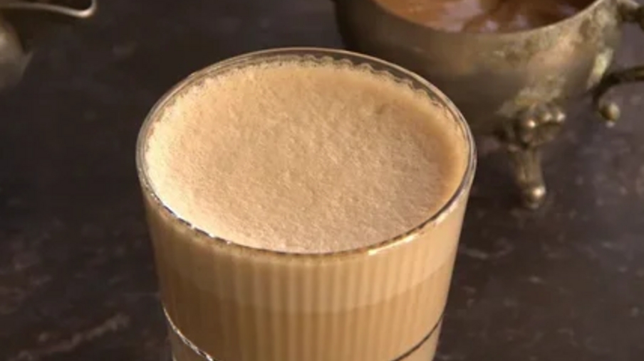 Популярный Напиток «Айс--фьюри с урбечом»...☕🍨😋    Рецепт в описании ✍️