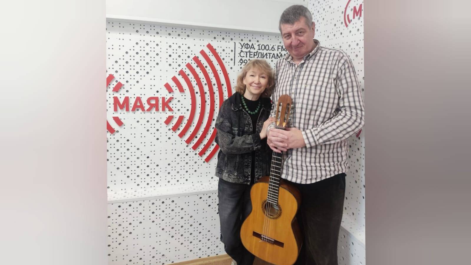 "В рабочий полдень" с Владимиром Кузьмичевым - 05.05.2025