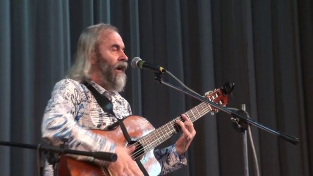 Катамаран Лебедев