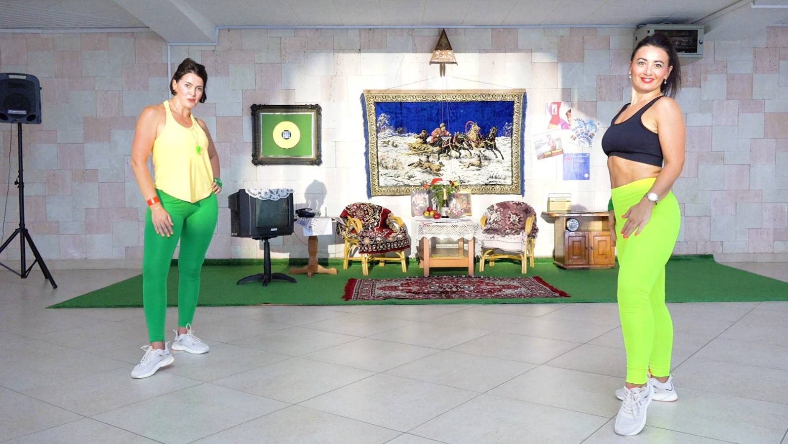 Разминка в стиле Ретро