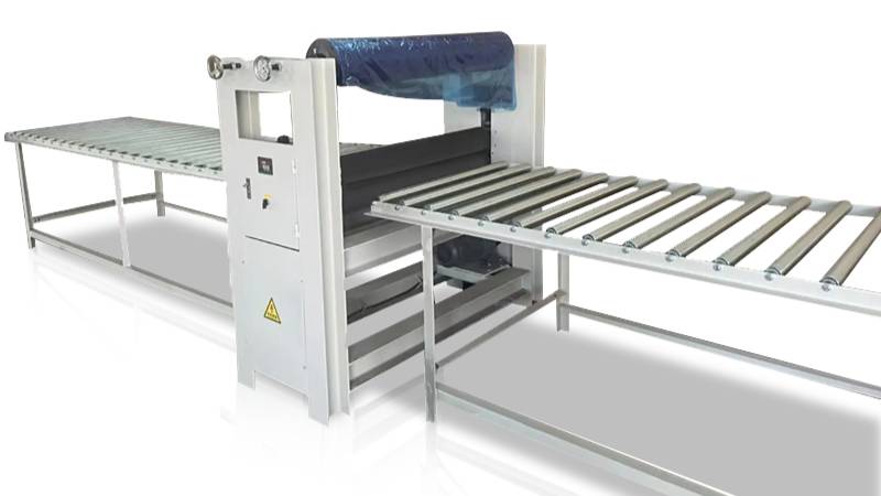 Эта машина подает и упаковывает стальные листы как профессионал (удваивает производительность)