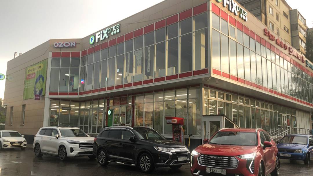 Сдам офисно-торговое помещение 400 м2 ул.Львовская