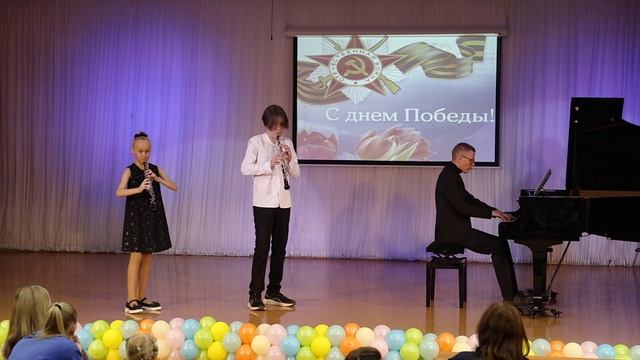 А.Моффат, Курранта