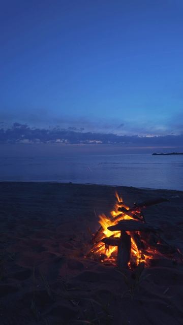 🔥🔥🔥 Костёр на берегу моря 🌊🌊🌊   #сахалин #море #костёр #путешествия #закат