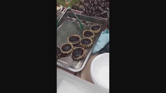 Перепечи с кровью пробовали?