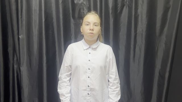 "На носилках, около сарая" читает Данилова Евгения (г. Тула)