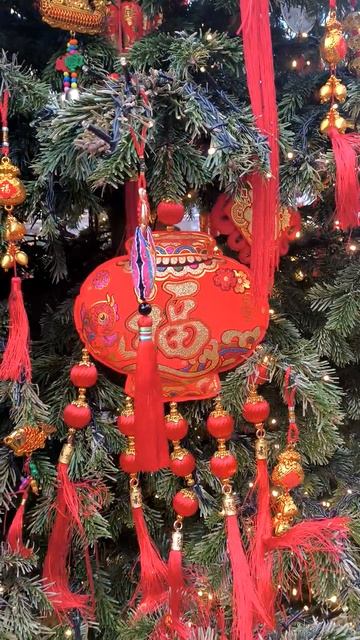 Китайские украшения на ёлке
