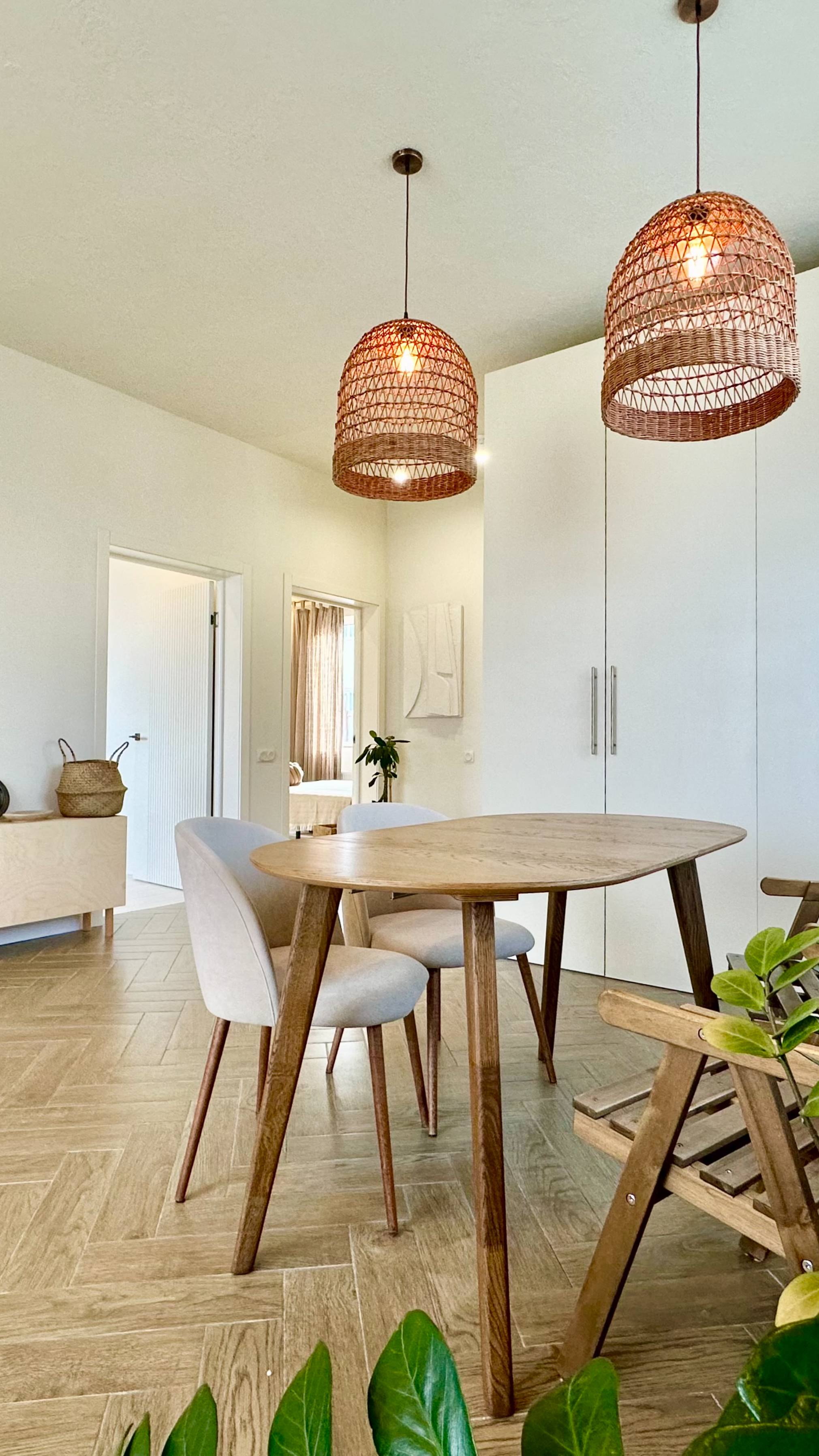 Дом у моря заезжай и живи, ремонт,мебель и техника,газ, 2 спальни, 4 сотки. 8 989 768 35 68 Наталья