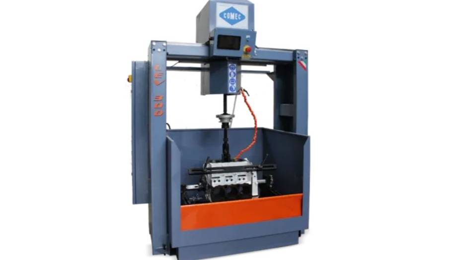 Comec LEV Хонинговальный станок
