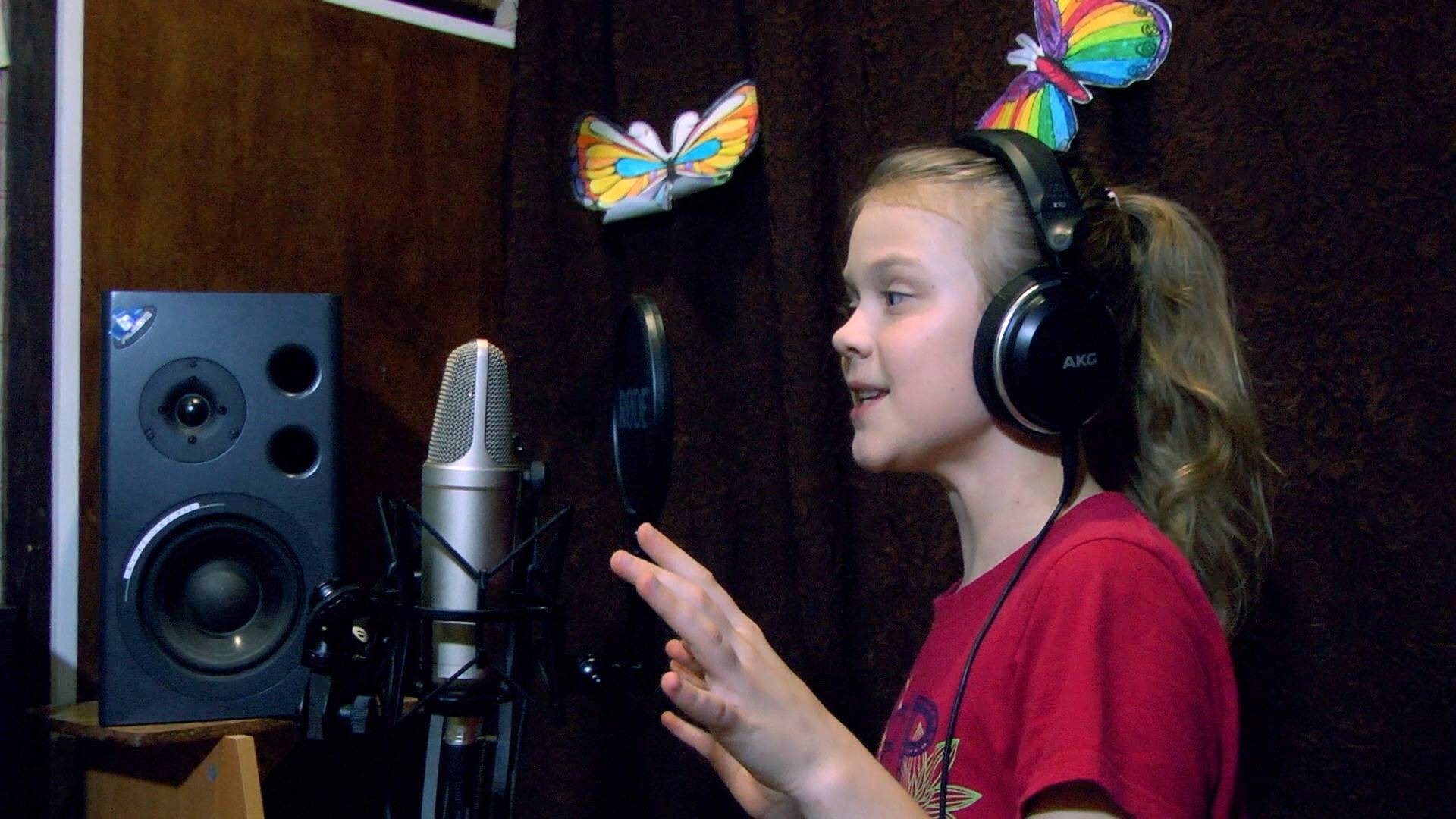 Алёна Лыкова "Мыльные пузыри" (запись в студии).