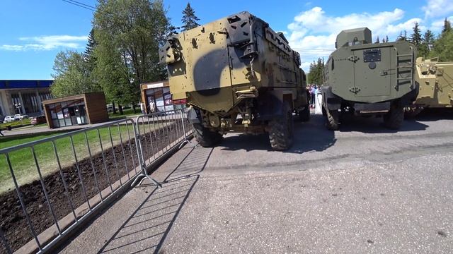 УФА ВЫСТАВКА ТРОФЕЙНОЙ ТЕХНИКИ