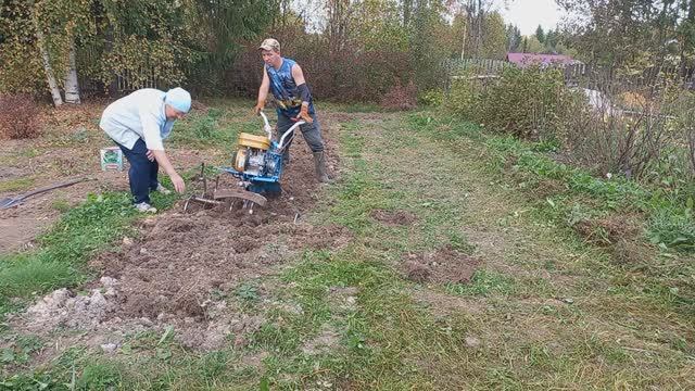 СПИРАЛЬНЫЕ ФРЕЗЫ в работе.КАРАКАТИЦЫ!!!ЭТИ ФРЕЗЫ НАЙДУТ ВСЕ,ПРОЙДУТ ПО ЛЮБОЙ ЗЕМЛЕ!!!