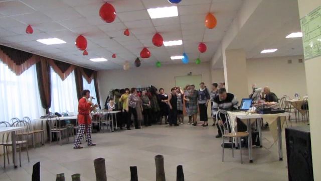 игра "Валенкобол"