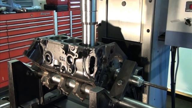 Станок для рассверливания и шлифовки блоков цилиндров Comec ACF200