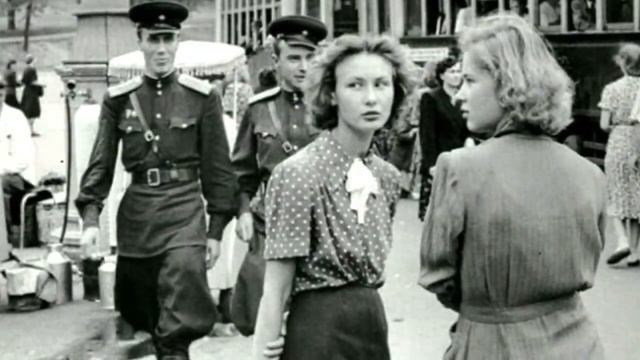 Почему в СССР женщины выглядели старше чем сейчас