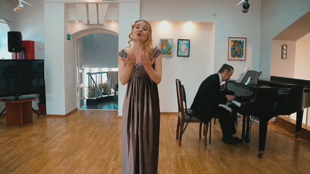 "В лунном сиянии снег серебрится" любимый романс  певица  Алины Герц