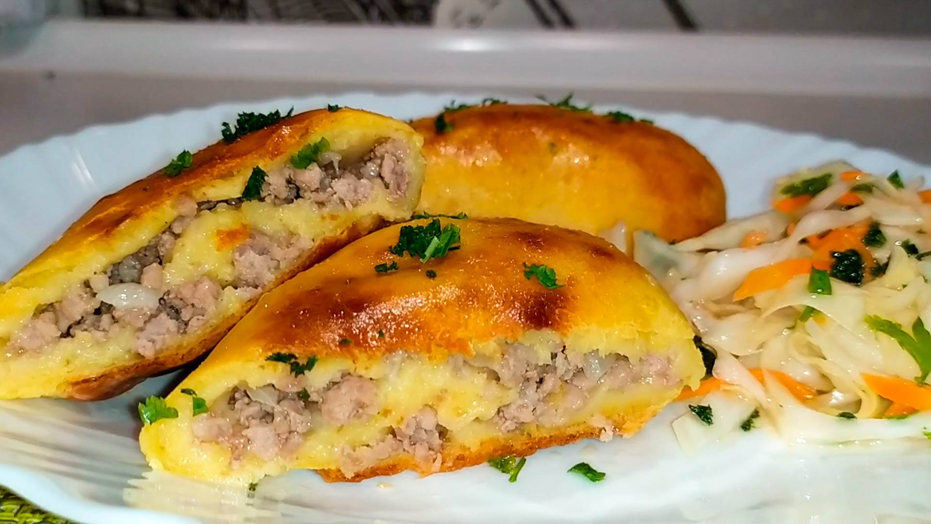 Картофельные ЗРАЗЫ с фаршем в духовке | Сытно и очень вкусно