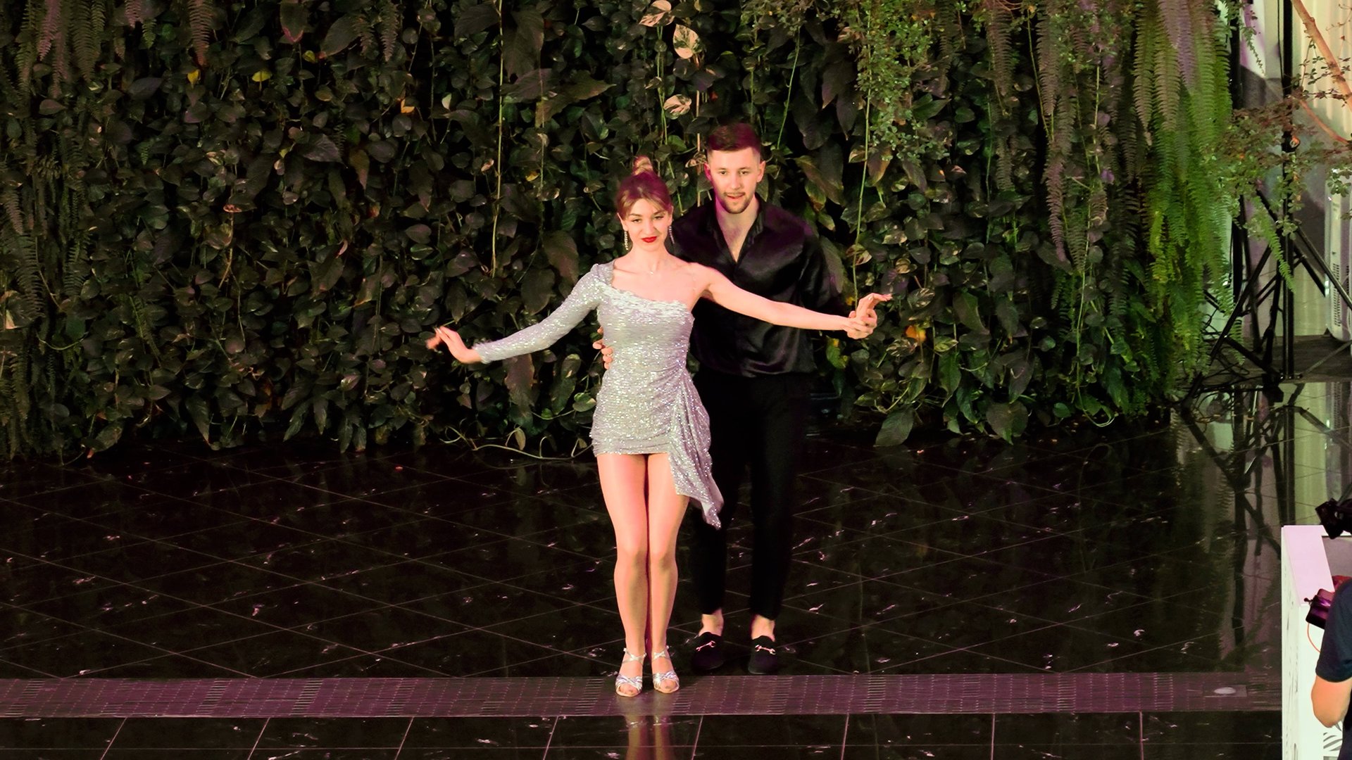 Отчётный концерт студии танцев "Loco Vagis" (8) - Олег Трухачев и Мария Разделова (30.11.2024)