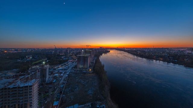 Остатки Юпитера в закате над Питером 2025.05.01 [2K | LISA — Moonlit Floor (Kiss Me)]