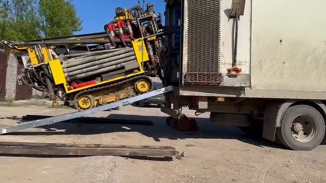 Алюминиевые аппарели для погрузки специальной техники