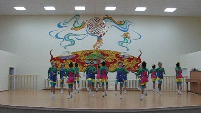 Весёлые человечки - Танцевальный коллектив Әдемі (Красивый, Изящный)