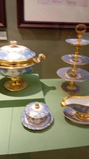 Банкетный сервиз. 1841 год. Императорский фарфоровый завод.