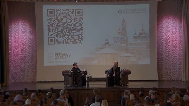 В чём концептуальная разница в почитании роли апостолов и миссионеров в православии и католицизме?