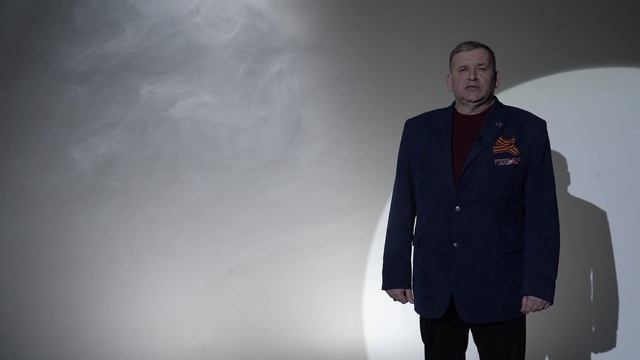 О трудовом подвиге своей бабушки в годы войны рассказывает Андрей Захаров