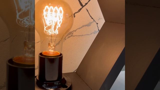 Светильник настольный WL11/1 Black в стиле лофт формы Соты