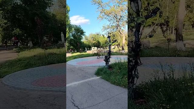 гуляем в парке [144] [audiovk.com]