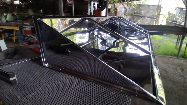 Вытяжной зонт пристенный. 200х70см