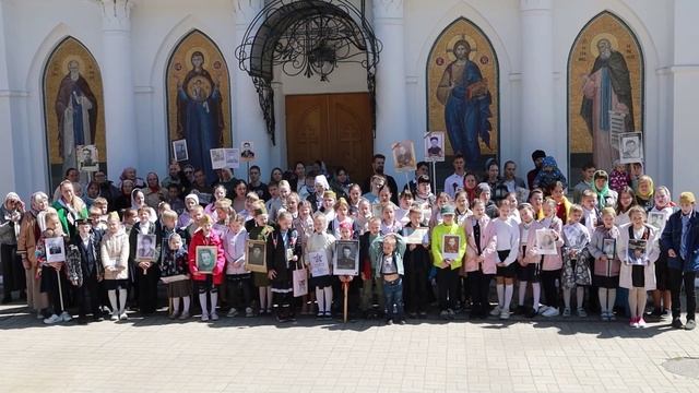 Акция "Бессмертный полк" в Курском Свято-Троицком женском монастыре