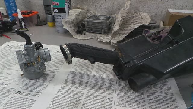 Установка карбюратора PZ19 на двигатель 139qmb, серия 3: Воздушныe фильтры.