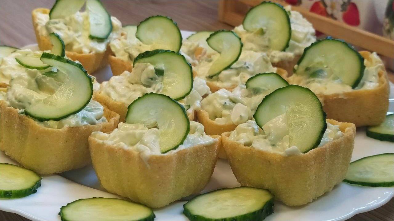 Тарталетки с Авокадо закуска на праздничный стол.
