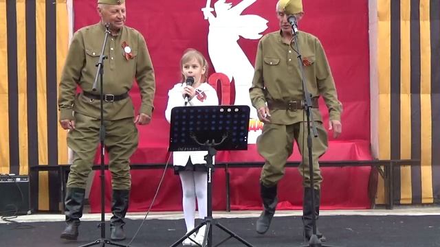 Таня Денисенко.   "За Победу ! "