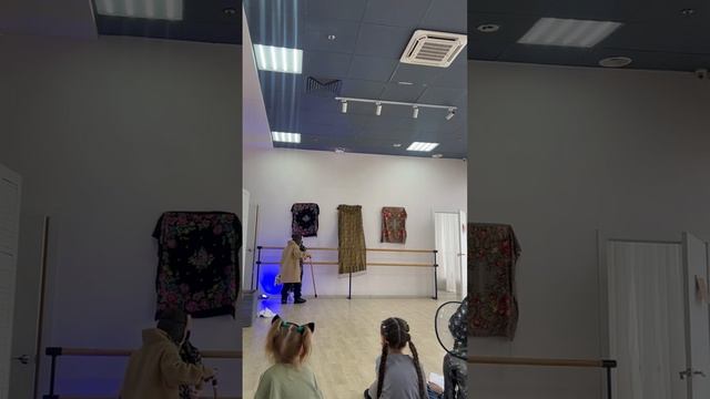 Серебрянное копытце