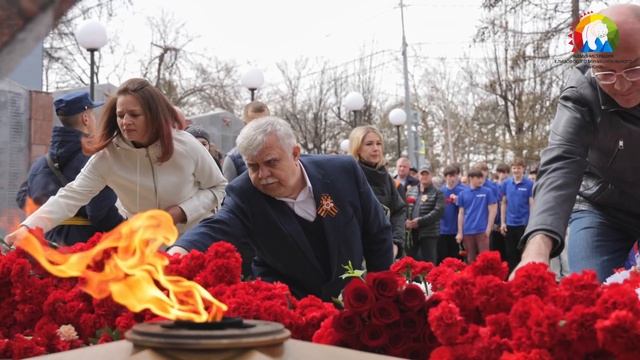 Памяти павших будьте достойны!