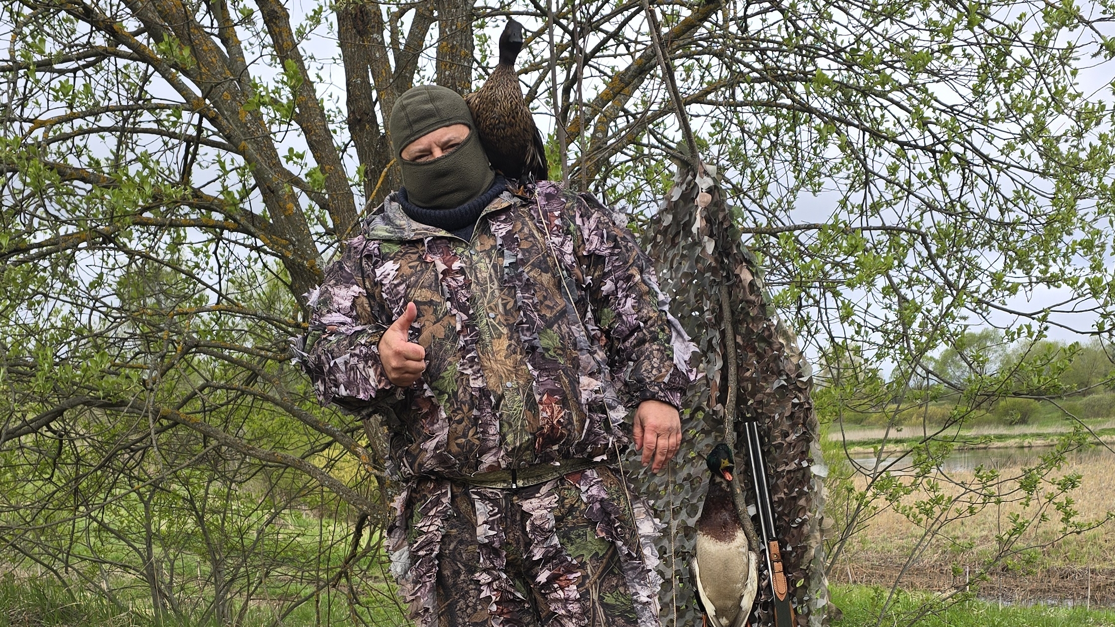 С подсадными в мае