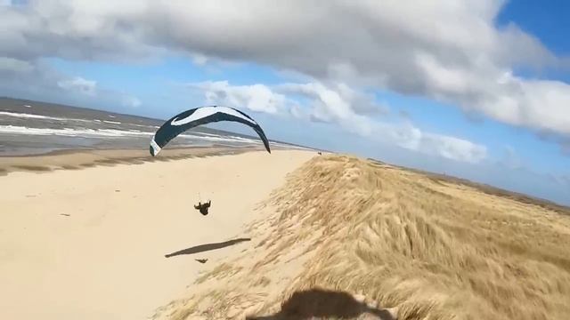 А на том берегу - незабудки цветут