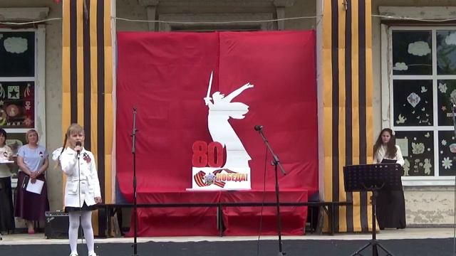 Таня  Денисенко.  "Погибшие , в небе за Родину."