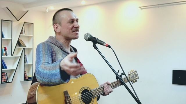 #6 Что глядишь ты