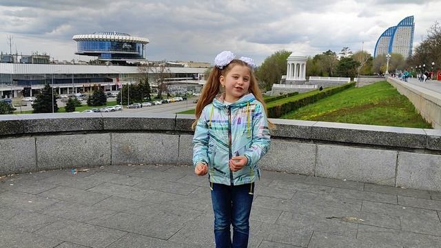 Зима не даром злится