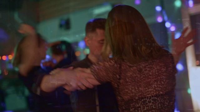 Вечеринки в Движения.