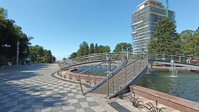 Обзорная прогулка по Батуми 14.08.2024 (Дворец бракосочетания, Танцующий фонтан)