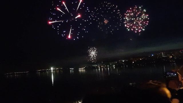 9.05.22.- Ижевск Набережная. День Победы.